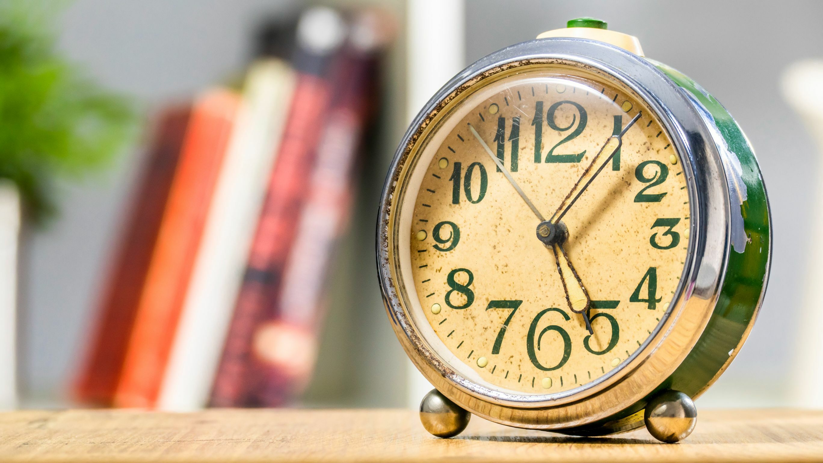 Private overnight care services for elderly at home | Acquaint